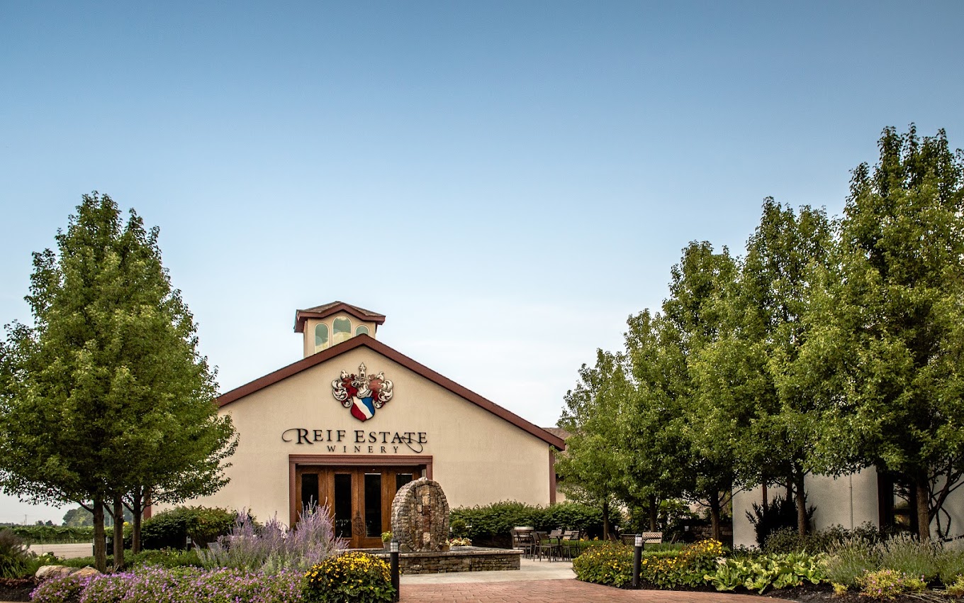 10 Best Wineries In Niagara-on-the-Lake